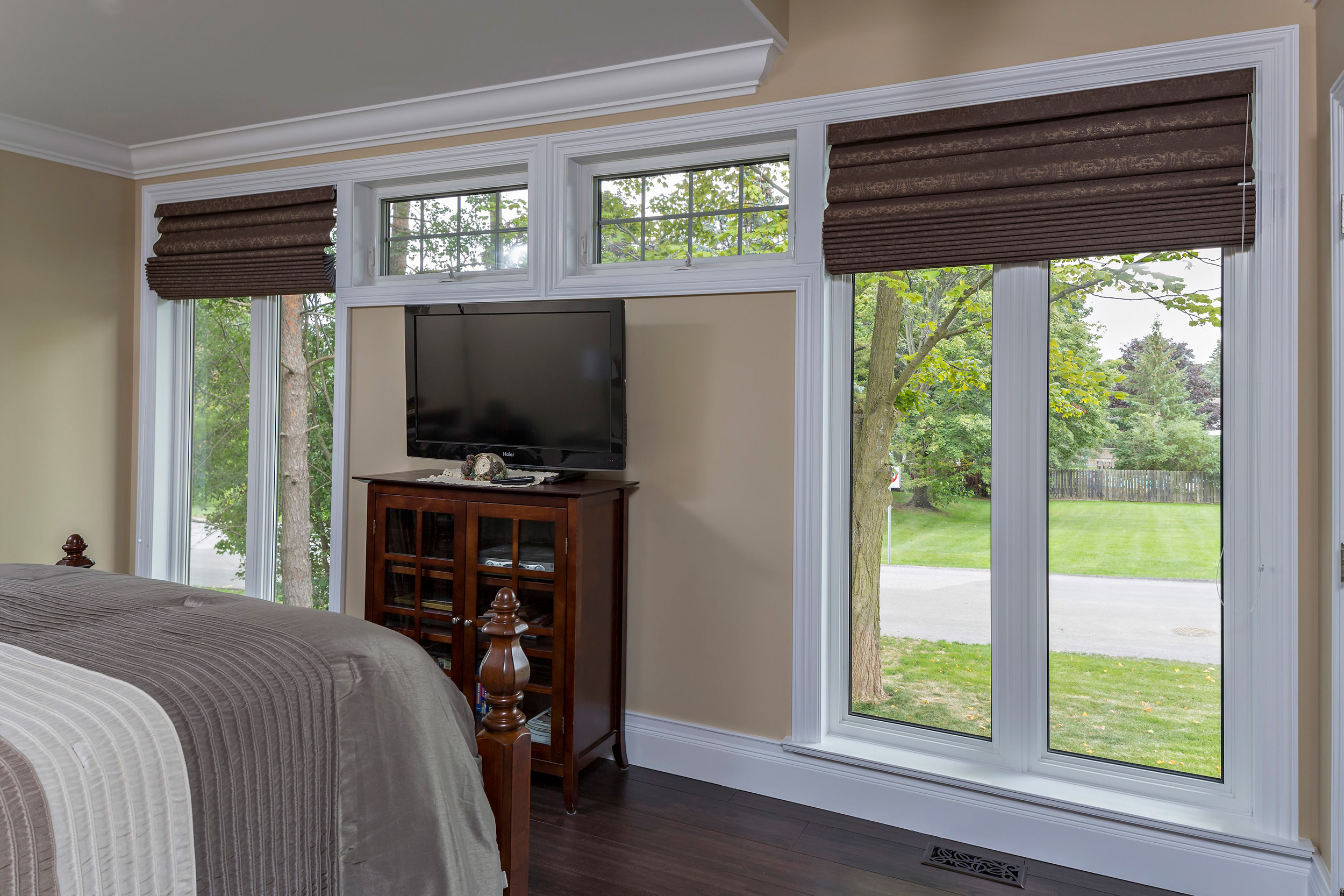 About Custom Deluxe Windows® - Custom Deluxe Windows
